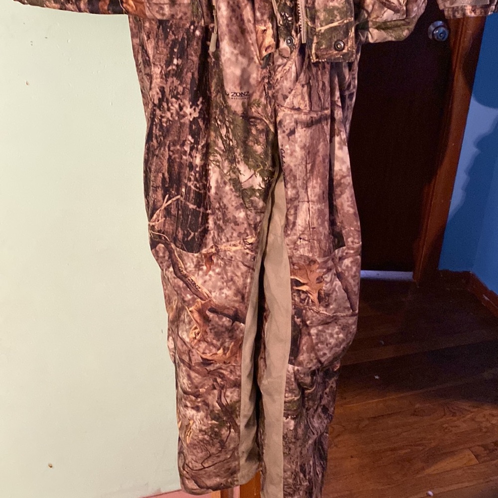 Cabelas Hunting Pants And Cold Gear - Gem